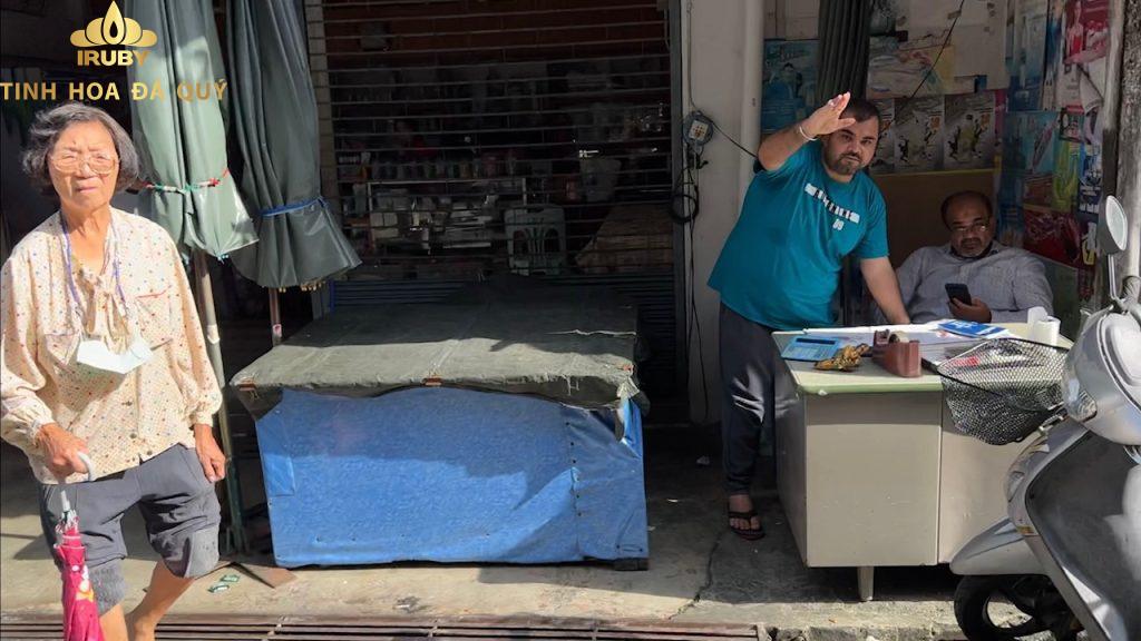 Ghé thăm chợ đá quý Chanthaburi lâu đời nhất Thái Lan - IRUBY