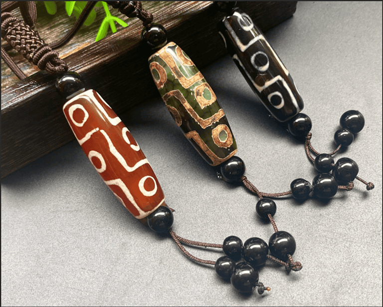 Đá Dzi có bao nhiêu loại? Ý nghĩa của từng mắt trên đá Dzi